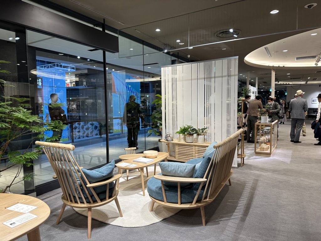 飛驒産業グランフロント大阪北館4Fに拡大移転 | 家具の情報【KAGU TIMES】